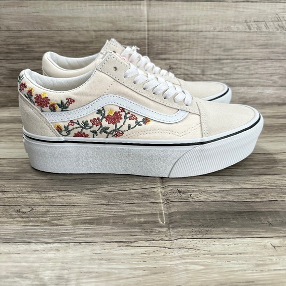 Vans | Shoes | Vans Old Skool Stackform Womens 9 Sneaker Ivory ...